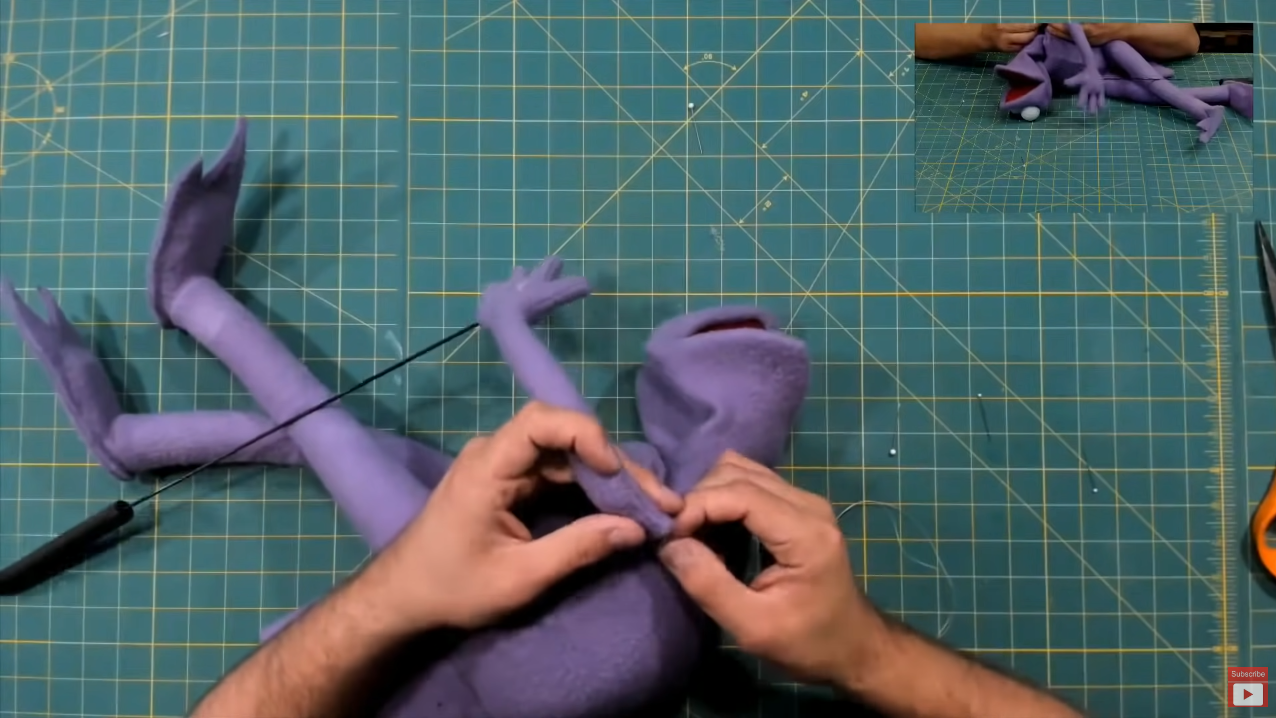 How to Make a Frog Puppet - Puppet Nerd